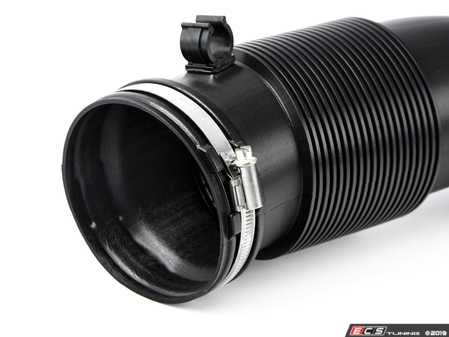 Genuine Volkswagen Audi - 06E129629R - HOSE (06E 129 629 R)