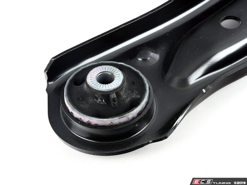 Genuine Volkswagen Audi - 5WA407152 - Front Control Arm - right (5WA ...