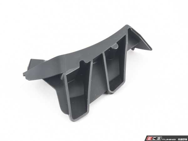 Genuine European Volkswagen Audi - 5G6807509D - TCR Lower Retainer ...