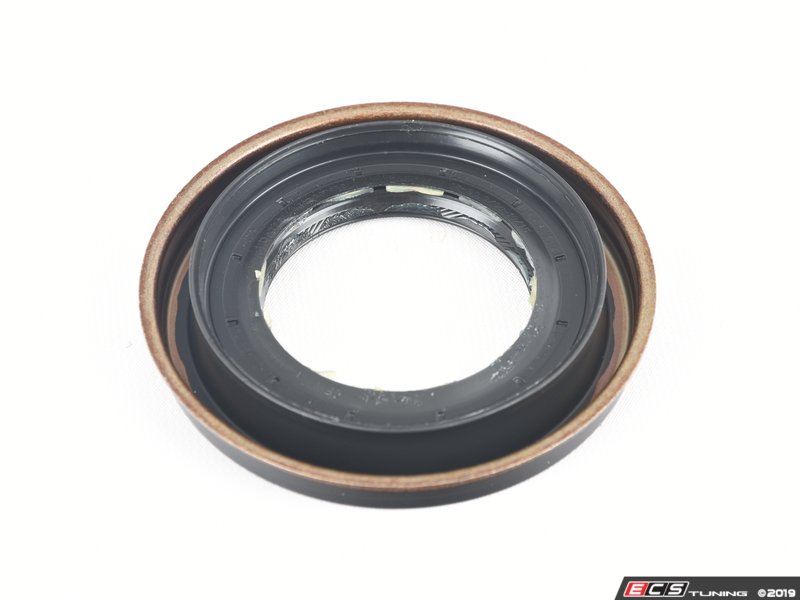 Genuine Porsche - 95532119900 - RADIAL SHAFT SEAL