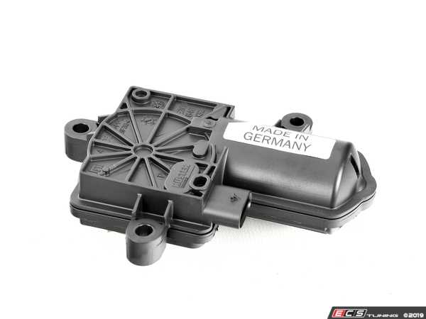 Genuine Porsche - 95813324602 - ELECTRIC MOTOR, EXHA