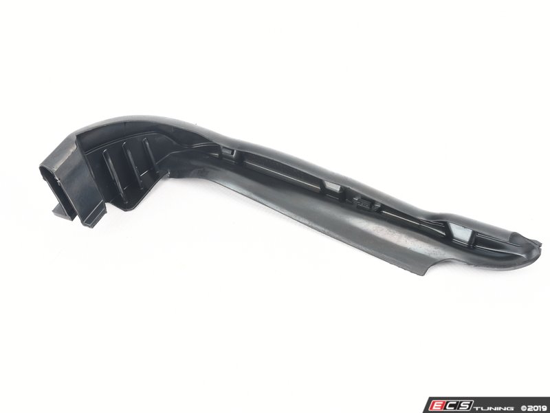 Genuine BMW - 51767300564 - FRONT RIGHT FENDER SEALING (51-76-7-300-564)