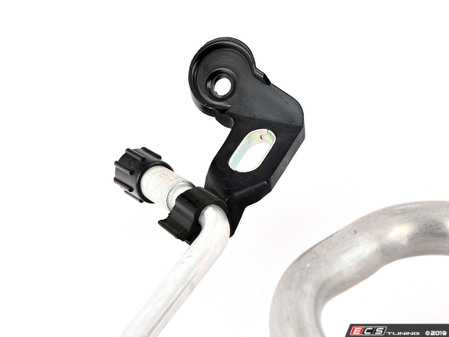 Genuine BMW - 64533455905 - E83 A/C Hose (64-53-3-455-905)