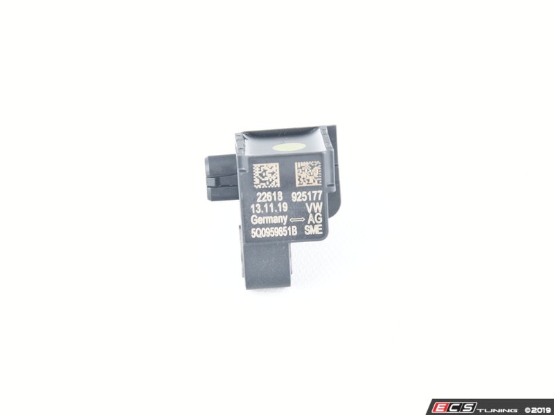 Genuine Volkswagen Audi - 5Q0959651B - Front crash sensor - center (5Q0 ...
