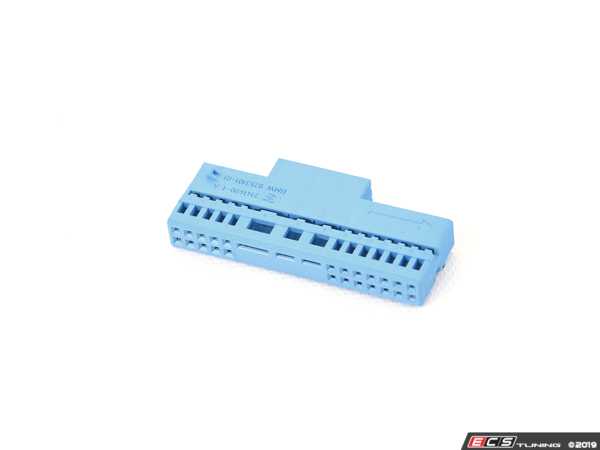 Genuine BMW - 61139253101 - SOCKET HOUSING (61-13-9-253-101)