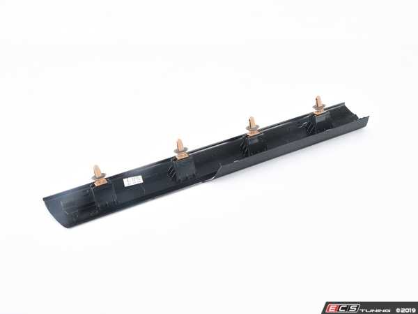 Genuine BMW - 51477222192 - Front door sill - Right (51-47-7-222-192)
