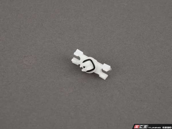 Genuine Volkswagen Audi - 7L0853585A - CLIP (7L0 853 585 A)