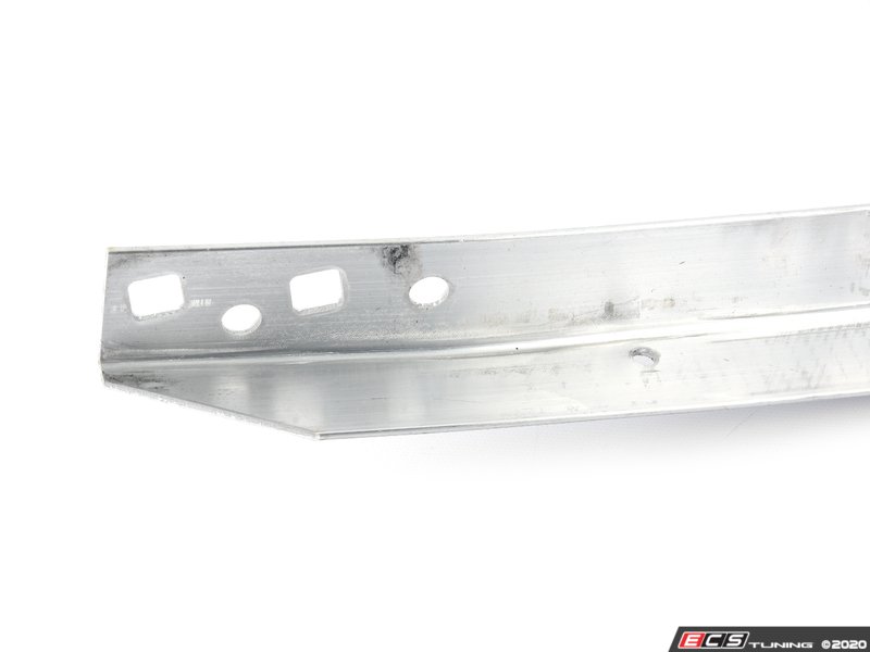 Genuine BMW - 51647357209 - Radiator Support (Crosslink Connection) (51 ...