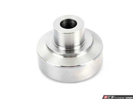 Genuine BMW - 11237537697 - HUB (11-23-7-537-697)