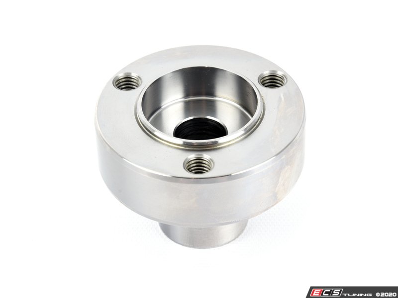 Genuine BMW - 11237537697 - HUB (11-23-7-537-697)