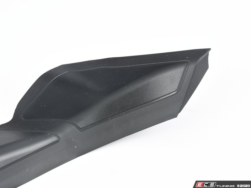 Genuine BMW - 63217382960 - TAIL LIGHT FINISHER, (63-21-7-382-960)