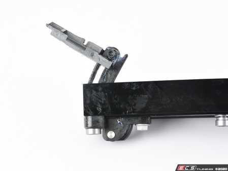 Genuine Mercedes Benz - 2057803100 - SLIDING ROOF MECHANICS