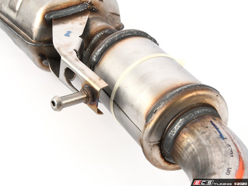 Genuine Volkswagen Audi - 4H0253300H - PIPE (4H0 253 300 H)