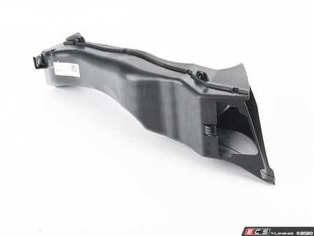 Genuine BMW - 51747343806 - F16 Air Duct Brake - Right (51-74-7-343-806)