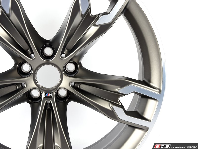 Genuine BMW - 36117855087 - Bmw Light Alloy Wheel Double Spoke 668M ...