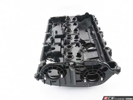 Genuine BMW - 11127645173 - B58 Valve Cover (11-12-7-645-173)