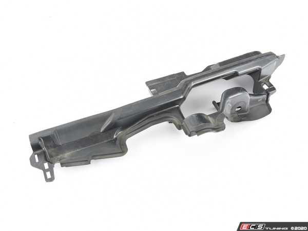 Genuine BMW - 51717136687 - Air Duct - Front Left (51-71-7-136-687)