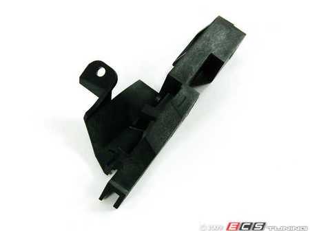 Genuine BMW - 51117030618 - E46 Bumper Guide - Right (51-11-7-030-618)