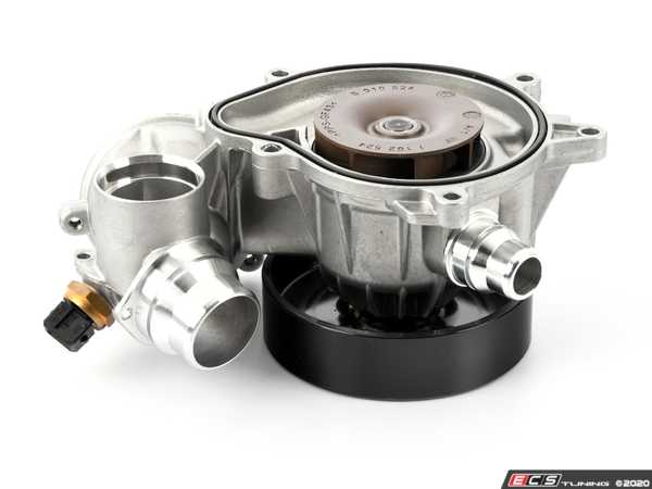 Genuine BMW - 11518657284 - Water Pump (11-51-8-657-284)