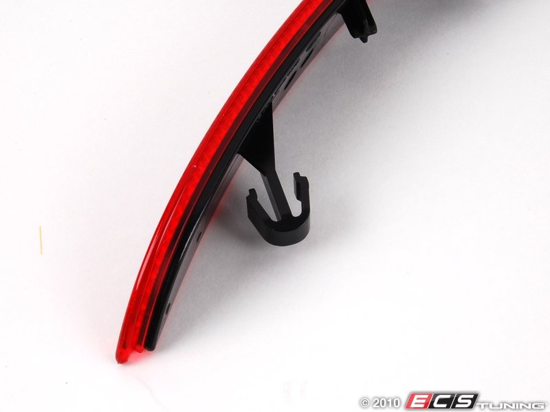 Genuine Volkswagen Audi - 5K0945105G - Bumper Reflector - Left (5K0 945 ...