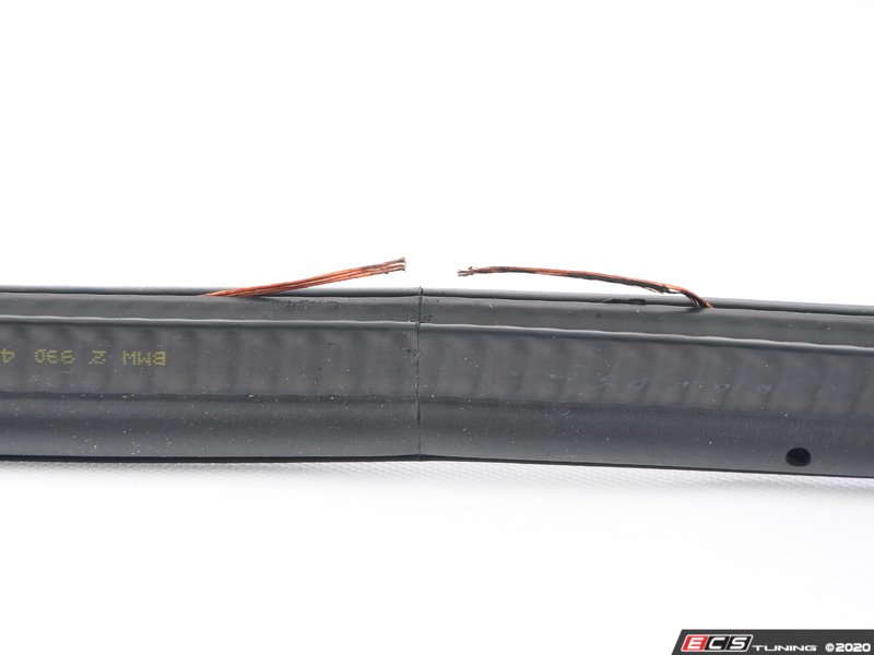 Genuine BMW - 51762990474 - Trunk Lid Gasket (51-76-2-990-474)