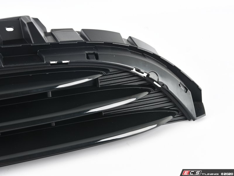 Genuine MINI - 51137335530 - Black Slat Grille (51-13-7-335-530)