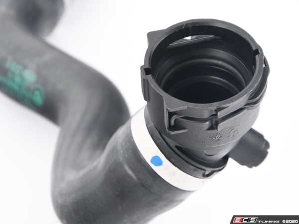 Genuine BMW - 17127640916 - Radiator Hose - Radiator to Thermostat ...