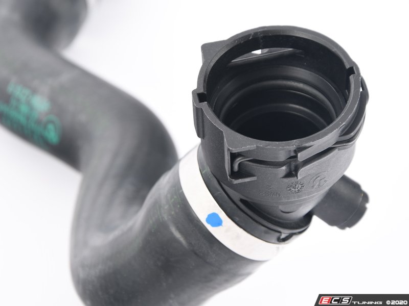 Genuine BMW - 17127640916 - Radiator Hose - Radiator to Thermostat ...