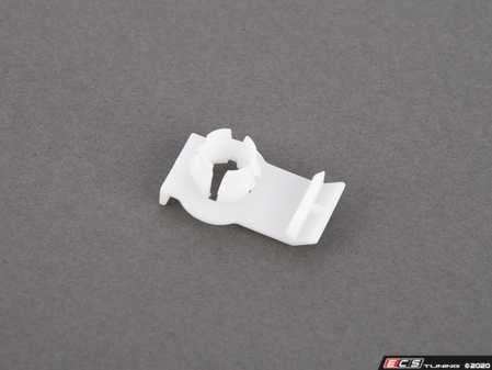 URO - 51357011680 - E53 Window Regulator Support Clip