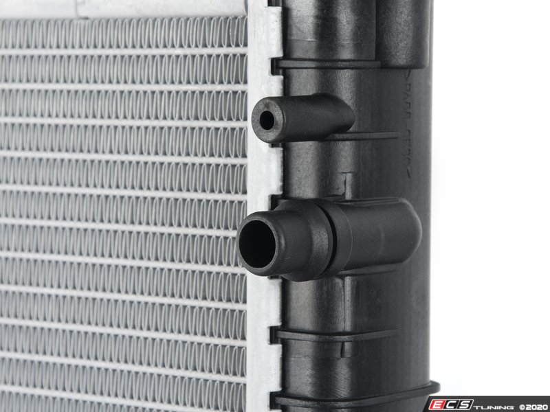 Nissens - 17101439101 - E53 Radiator