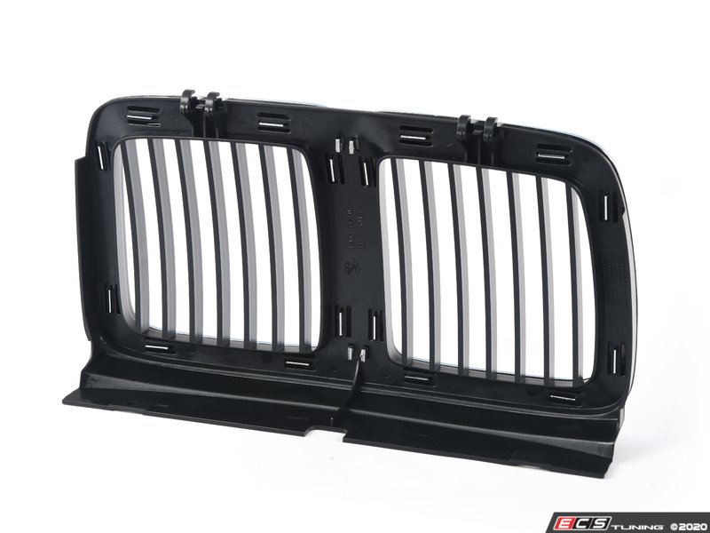 Genuine BMW - 51131908697 - 7-GRILLE CTR (51-13-1-908-697)