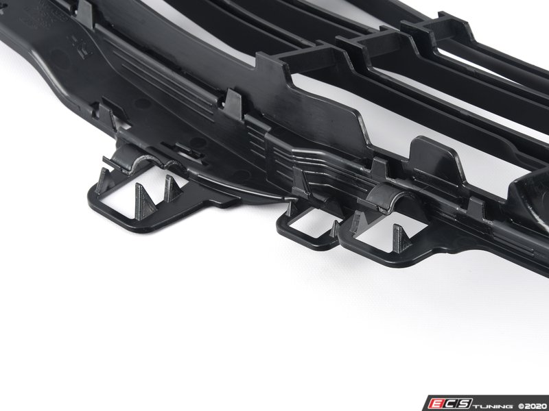 Genuine BMW - 51117386146 - OPEN GRID, RIGHT (51-11-7-386-146)