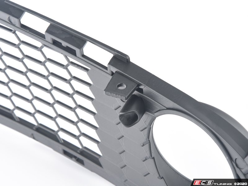 Bremmen Parts - 51117891396 - M-Sport Fog Light Bumper Grille - Right