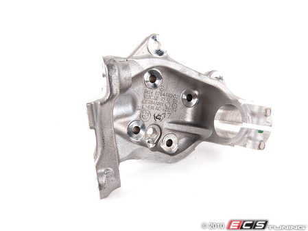 Genuine BMW - 31216793923 - Front Wheel Bearing Housing - Left (31-21-6 ...