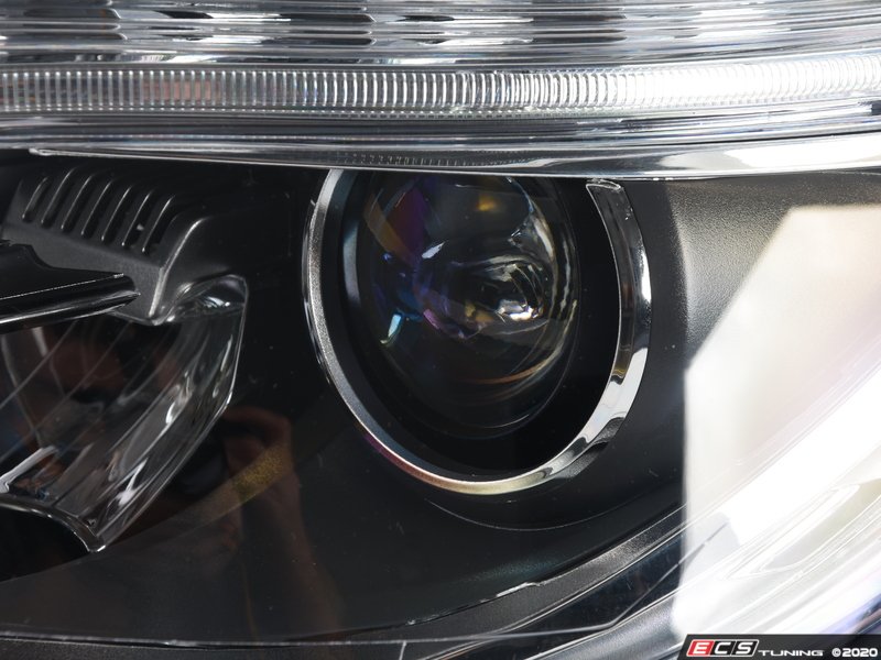 Genuine Mercedes Benz - 1668205459 - HEADLAMP UNI