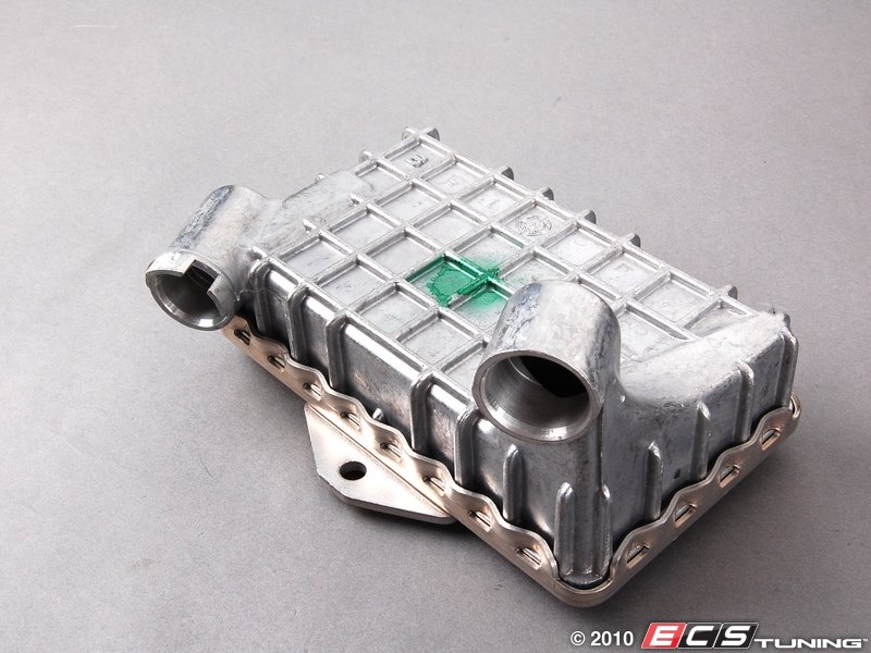 Genuine Mercedes Benz - 606180036581 - OIL COOLER