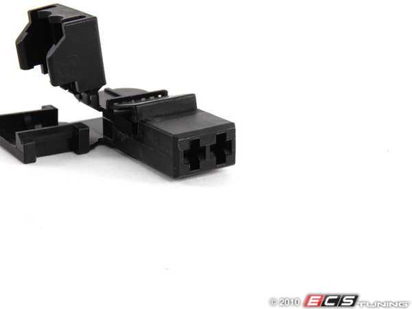 Genuine Mercedes Benz - 2105451328 - Plug Housing