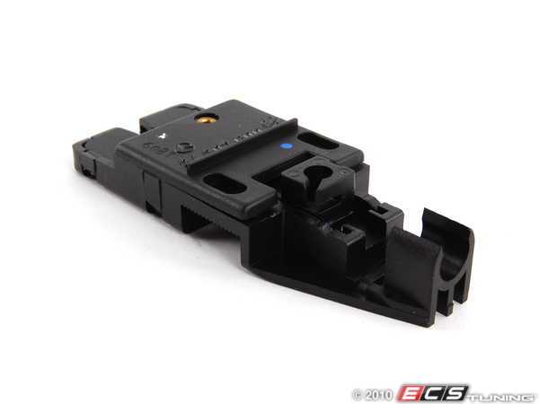 Genuine Mercedes Benz - 2206800484 - FASTENER