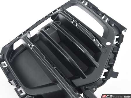 Genuine BMW - 51117449688 - GRILL, SIDE, CLOSED, RIGHT (51-11-7-449-688)