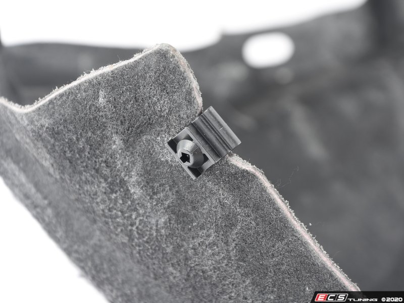 Genuine Volkswagen Audi - 4H0821192F - WHEEL HOUS (4H0 821 192 F)