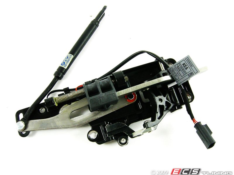 Genuine BMW - 54347031361 - Convertible Top Latch - Left (54-34-7-031-361)