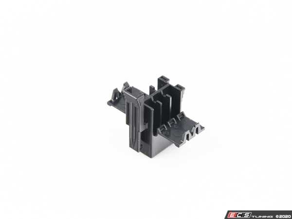 Genuine Mercedes Benz - 6555450228 - PIN BUSHING