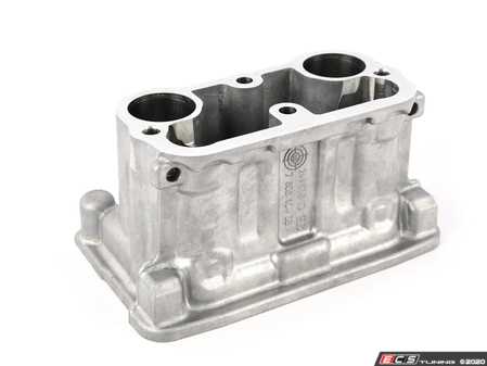 Genuine BMW - 11127605104 - SPARK PLUG RECESS IN (11-12-7-605-104)