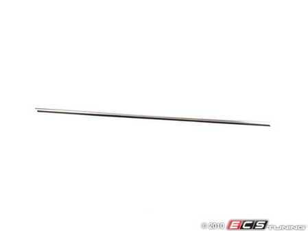 Genuine BMW - 51328226106 - Chrome Front Window Trim - Right (51-32-8 ...