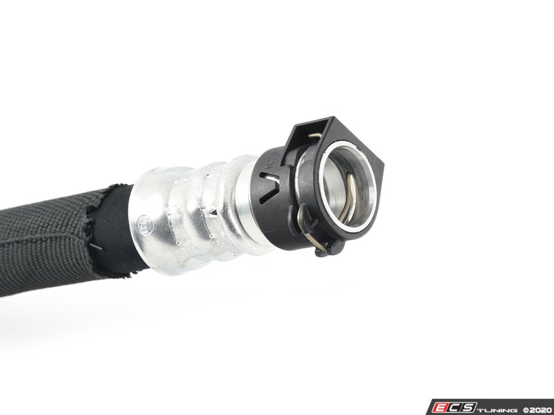 Genuine BMW - 17227589516 - Oil Cooling Pipe Outlet (17-22-7-589-516)