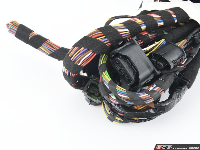 Genuine BMW - 61119285836 - FRONT RIGHT REPAIR W (61-11-9-285-836)