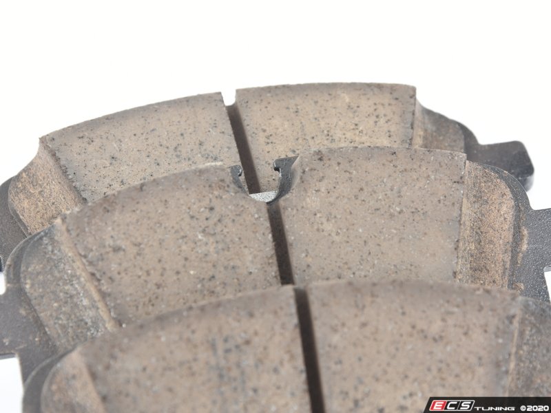 Genuine Volkswagen Audi - 8W0698451AH - BRK LINING (8W0 698 451 AH)