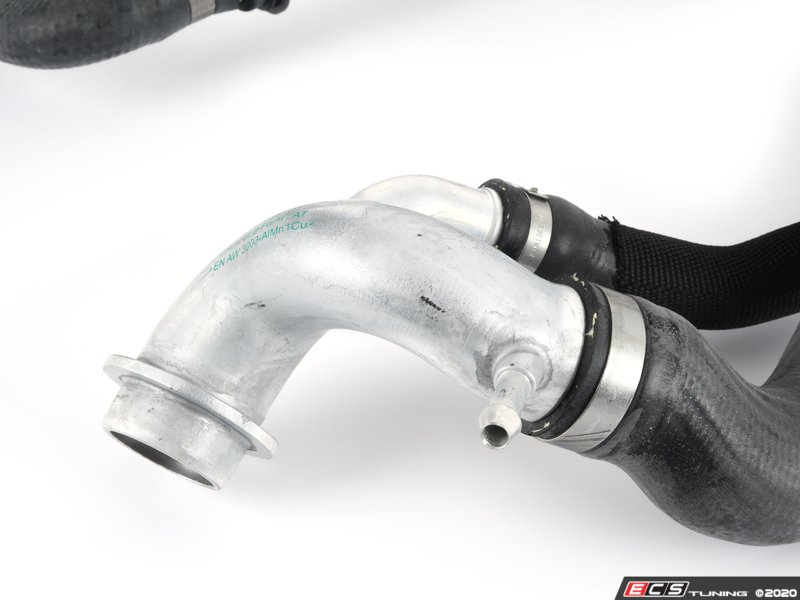 Genuine BMW - 17127600131 - Radiator Hose (17-12-7-600-131)