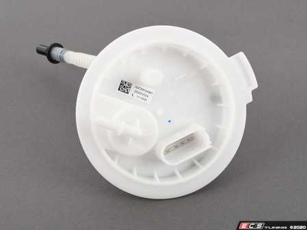 VDO - 7L8919679C - Fuel Pump Flange With Pressure Regulator