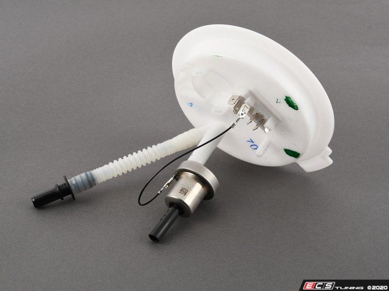 VDO - 7L8919679C - Fuel Pump Flange With Pressure Regulator